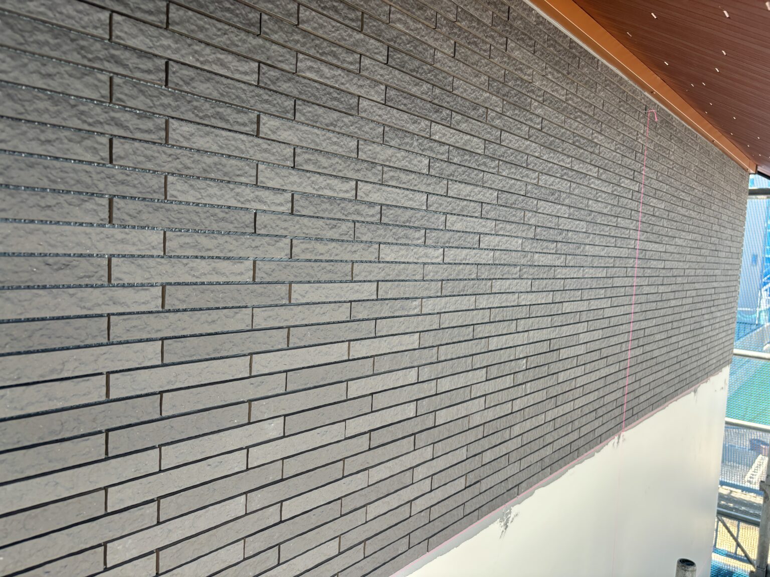 LIXIL:セラヴィオS/CSS-6 外壁タイル施工例 ‣ 倉敷技建