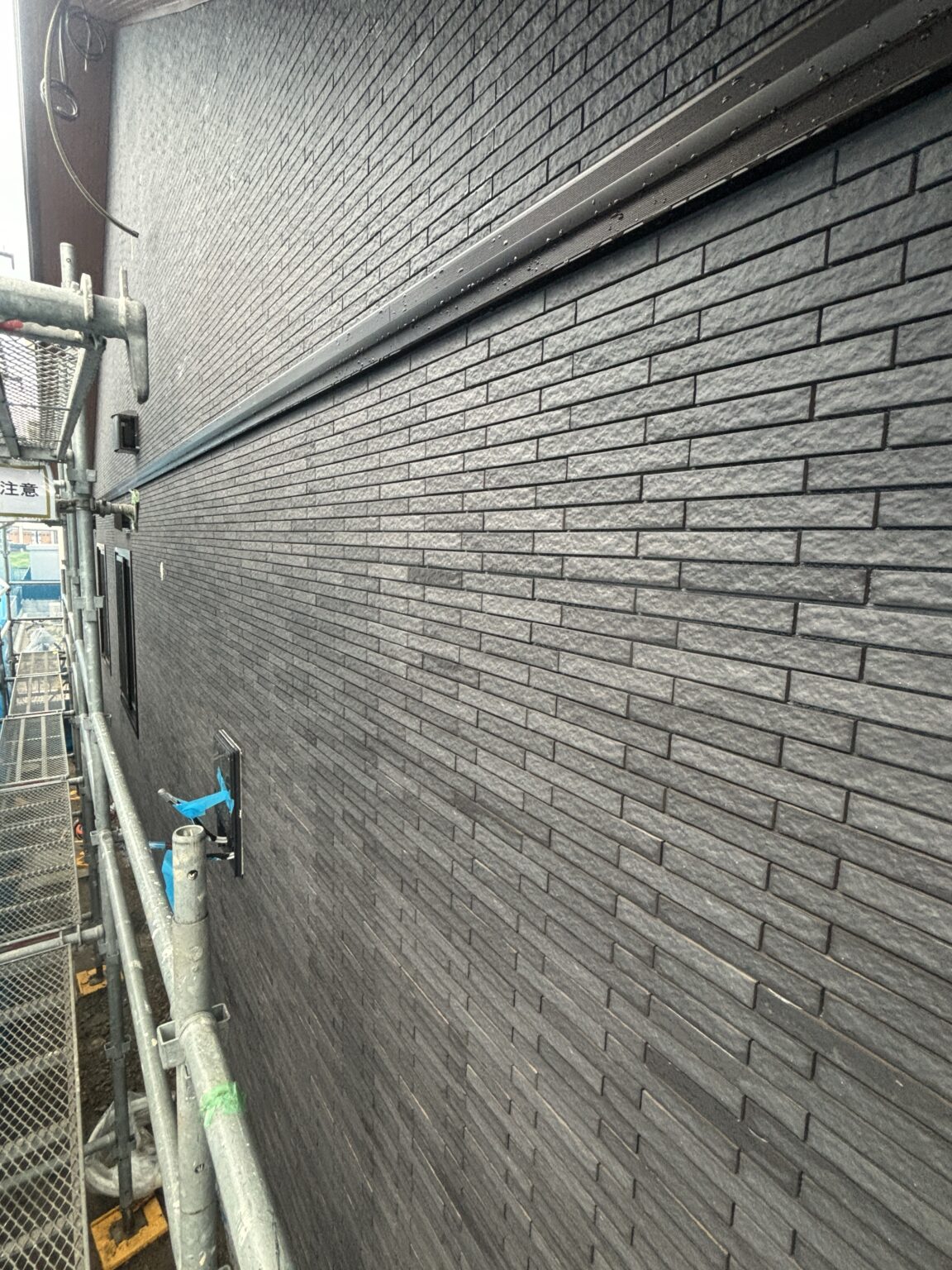 LIXIL:セラヴィオS/CSS-6 外壁タイル施工例 ‣ 倉敷技建