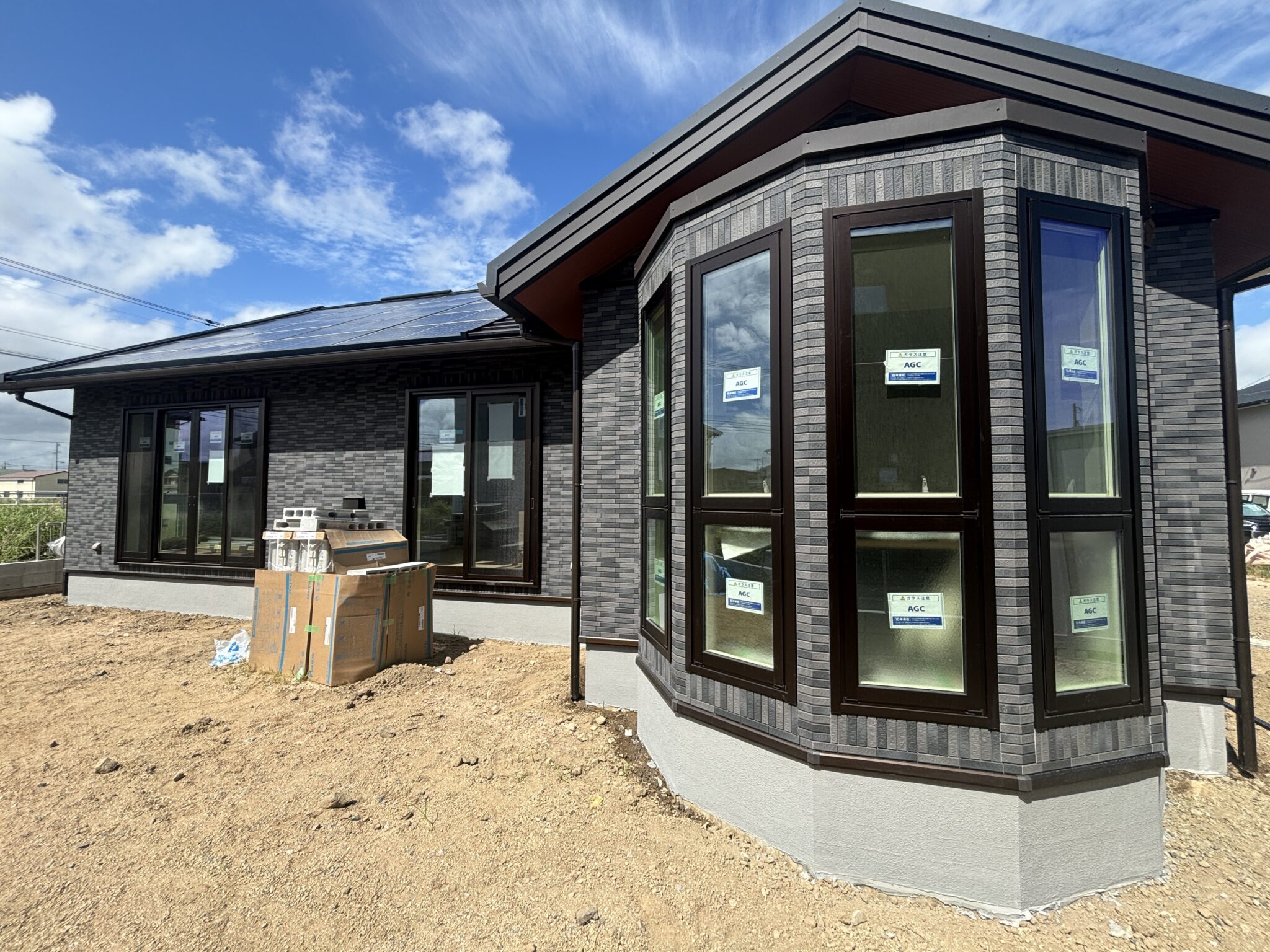 リクシル セラヴィオグランA/GRA-S4 外壁タイル施工例 ‣ 倉敷技建